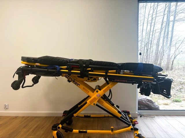 STRYKER 6506 POWERPRO XT, Ambulance stretcher , Stryker 6500 , 008.1 ...