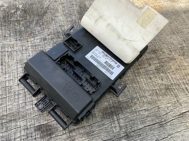 07-09 08 FORD Mustang Body Control Module Bcm Fuse Box Junction 9R3T ...
