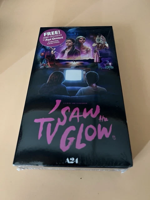 A24 I SAW the TV Glow Limited Edition VHS With 4 Collectible Cards ...