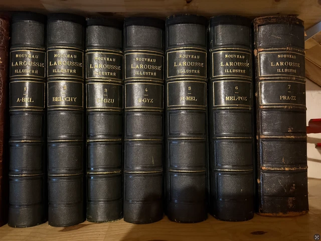 LOT DE 8 volumes du Nouveau Larousse Illustré (Édition ancienne ...