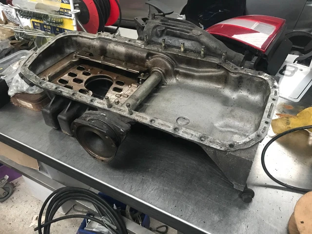 NISSAN SKYLINE R32 Gtr Engine Oil Sump Front Diff rb26 rb26dett r33 r34 ...