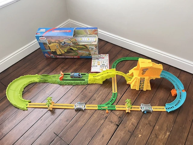 TURBO JUNGLE THOMAS Tank Engine Revolution Motorised Train Trackmaster ...