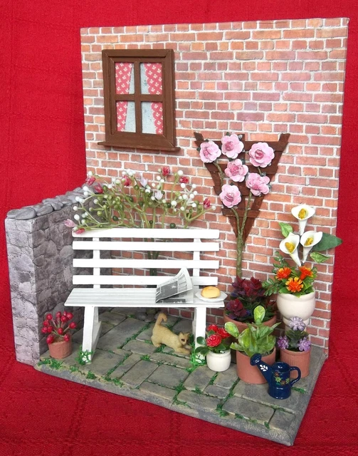 1:12TH SCALE DOLLS House- Back Garden Box Room Shadow Box Diorama £72. ...