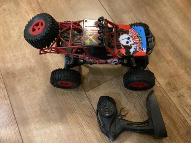 CLIMB POWER REMOTE control ‘all terrain’ car with skull graphics £2.99 ...