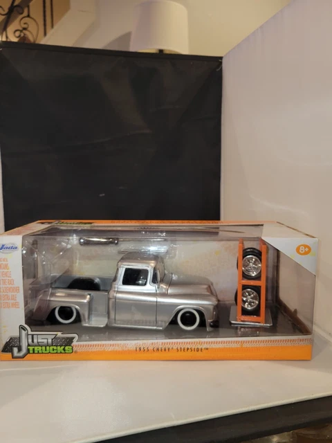 JADA TOYS JUST Trucks 1955 Chevy Stepside Diecast Lkw 1/24 EUR 71,04 ...