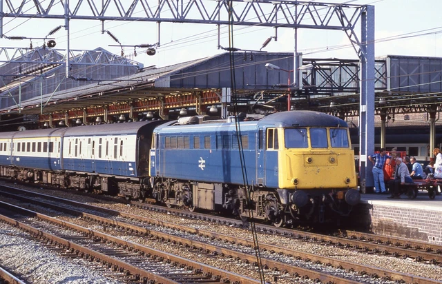 ORIGINAL SLIDE . BR AL5 25kv Class 85 Electric Loco 85004 . Crewe Aug ...