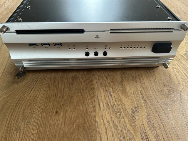 PS4 DEVKIT/TEST KIT Development Kit (Model DUH-D1000AA) 2TB £1,126.31 ...