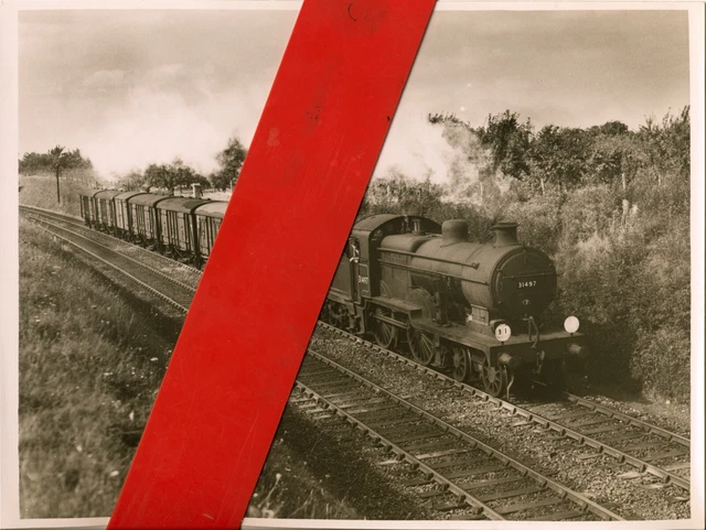 VINTAGE STEAM TRAIN photo E1 class with goods train in Kent, 1950s ...