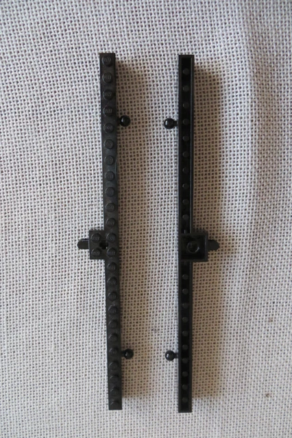 2 X LEGO Piratenschiff Mast Schwarz, Gelenk Scharnier 47978, 7075 EUR 3 ...