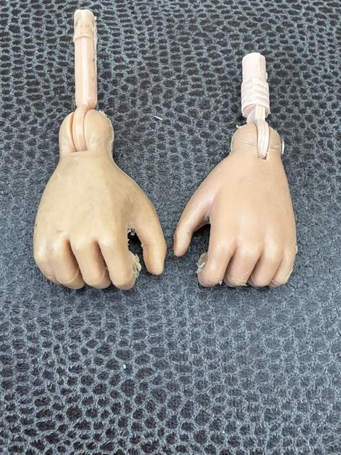 VINTAGE ACTION MAN Interest 1/6 Scale Replacement Hands, For Action ...