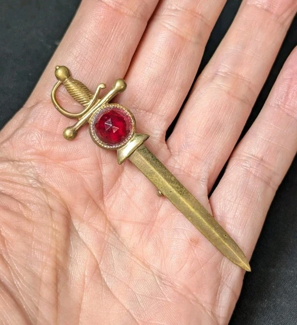 VINTAGE 40S GOLD Tone Sword Rapier Red Faceted Stone Brooch Pin £22.31 ...