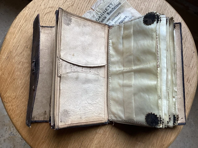 RARE PORTE FEUILLE À MOUCHE EN CUIR circa 1920 EUR 60,00 - PicClick FR