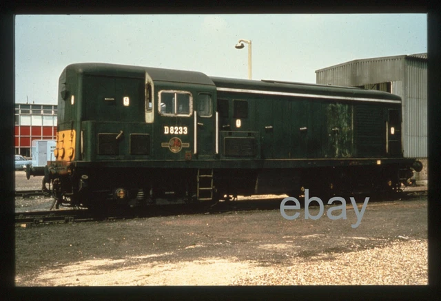 35MM SLIDE - Class 15 - D8233 at Finsbury Park - May 1969. £1.99 ...