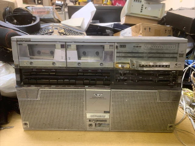 SHARP GF-555 BOOMBOX Ghetto Blaster Vintage Radio/Cassetta Retro anni 80 EUR 69,05 - PicClick IT