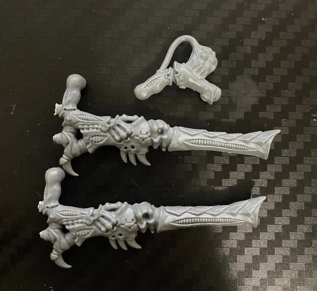 WARHAMMER 40K TYRANID warrior barbed strangler + spare gun, unsued EUR ...