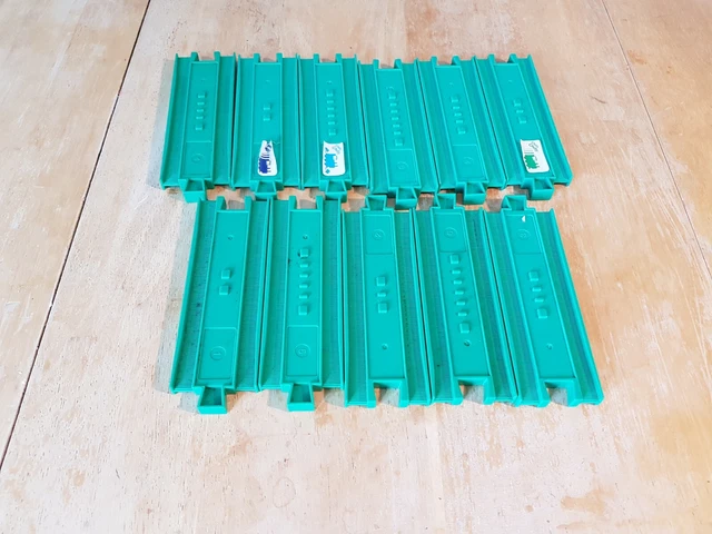 TOMY TRACKMASTER THOMAS The Tank Engine Rare Green Musical Track Pieces ...