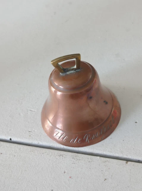PETITE CLOCHE EN cuivre Gravé "Île De Rouzat" EUR 20,00 - PicClick FR