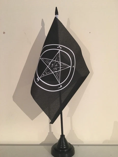 BAPHOMET TABLE FLAG 9" X 6" 22.5cm x 15cm flags EUR 8,19 - PicClick FR