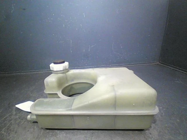 VASE D'EXPANSION RENAULT TWINGO 7701473018 EUR 27,50 - PicClick FR