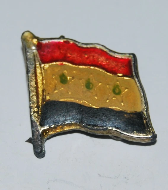 IRAQ, ORIGINAL MILITARY Flag Pin, Saddam Hussein era, 1990s. B-16 EUR 9 ...