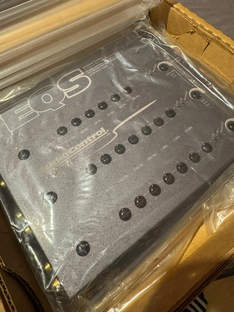 BOXED AUDIOCONTROL EQS- 6 Channel Out equalizer Crossover Audio Control ...