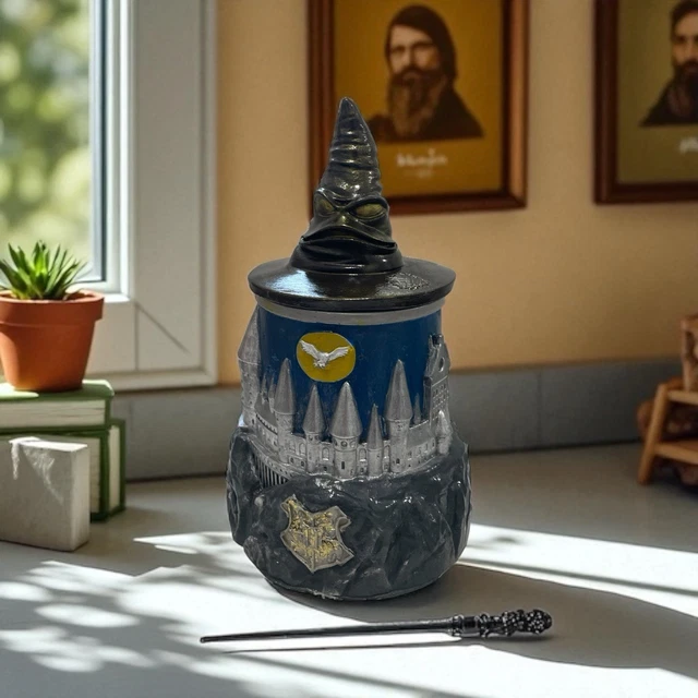 HOGWARTS CASTLE CANDLE with Sorting Hat Lid Harry Potter Inspired ...