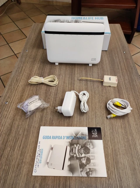 HOME&LIFE HUB - Modem router WindTre (Sercomm modello WD300) bianco ...