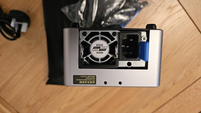 AOOSTAR AG02 EGPU Dock Portable eGPU with Oculink Port/USB4 £167.10 ...