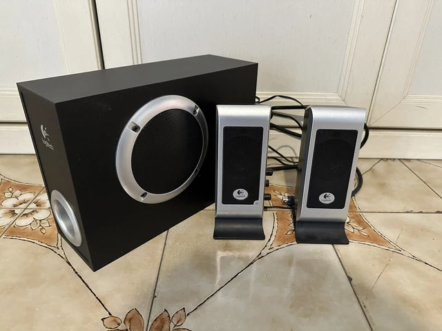 LOGITECH S200 30 watts 2.1 Black Speaker Subwoofer / Satellite System ...