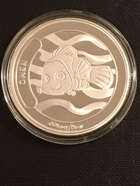 DISNEY PIXAR FINDING Nemo Silver Nemo Commemorative Coin In Capsule £5. ...