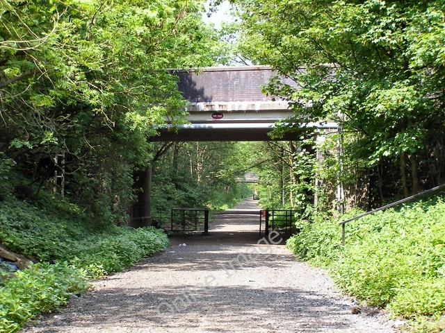 PHOTO 6X4 DISUSED Railway, Park Road Bridge Walkden The last colliery ...