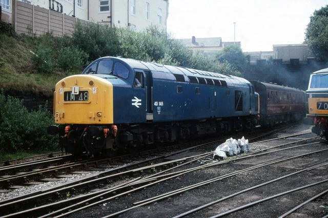303 ORIGINAL COLOUR Railway Slide Class 40 145 At Bury 1990 £2.99 ...
