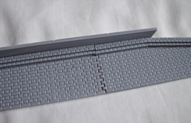 O GAUGE PLATFORM Edging Facing Kit BRICK 4FT PLATFORM edge and coping ...