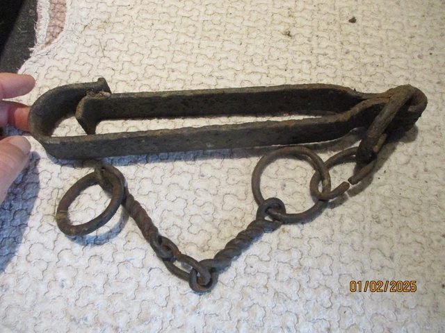 ANCIEN CROCHET DE Seau de Puit idéal Marmite de Cheminée Jardinière en ...