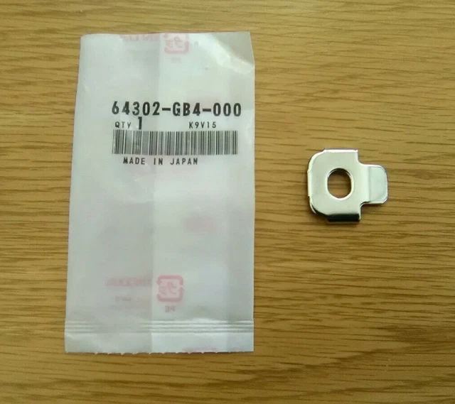 HONDA C50 C70 C90 Cub 12v New Genuine Leg Shield Setting Plate 64302 ...