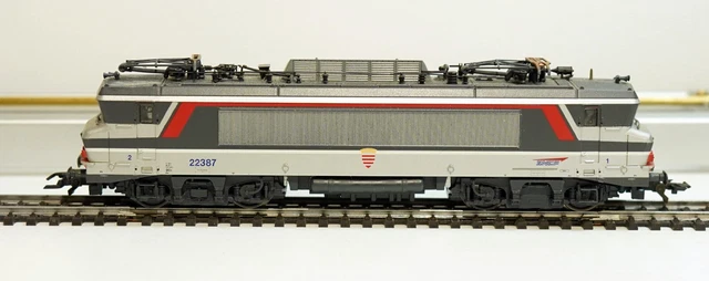 ROCO 43780 ECHELLE Ho 1/87 Locomotive Sncf Bb 22387 Multiservices Petit Defaut EUR 99,99 ...