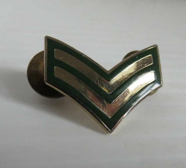 VINTAGE CANADIAN ARMY Corporal Rank Insignia Pin (Inv28938) $4.95 ...