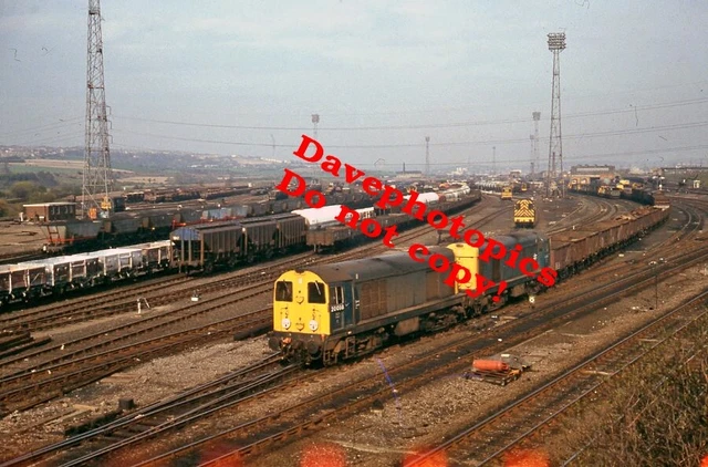ORIGINAL 35MM Slide Diesel/Steam Train/Railway 20098 + 20004 @ Healey ...