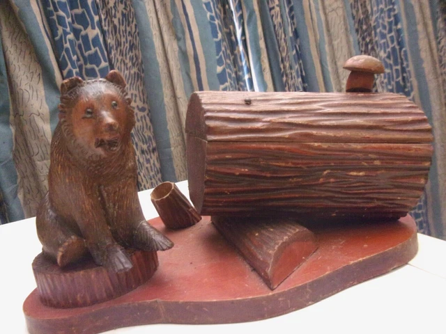 BOITE FORET NOIRE AVEC UN OURS largeur max 25cm hauteur max 13,2cm Bon ...