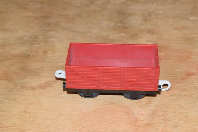 2009 MATTEL TRACKMASTER Red Tender Train. Thomas & Friends. T4195 £6.59 ...