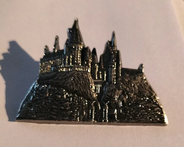 UNIVERSAL STUDIOS WIZARDING World of Harry Potter Hogwarts Castle Pin ...
