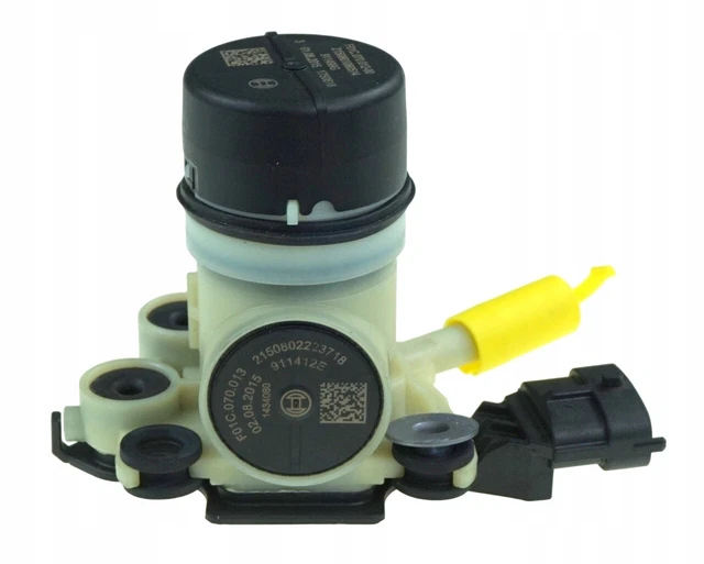 NEW GENUINE VW Delivery Module Adblue/ Urea Pump Golf VII 5Q0131971B £ ...