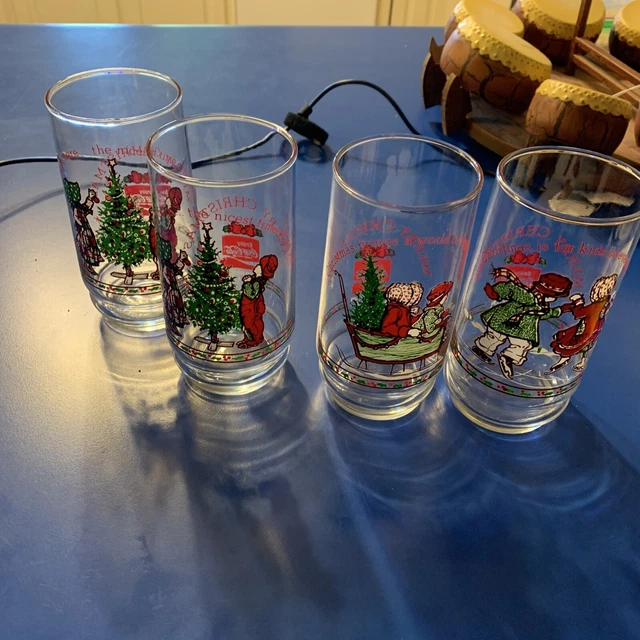 Vintage 1977 Holly Hobbie Christmas Coke Coca Cola Collectible Glasses