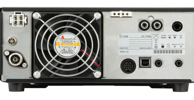 ICOM 7300 HF +50MHz SSB/CW/RTTY/AM/FM 100W Transceiver from JAPAN NEW ...
