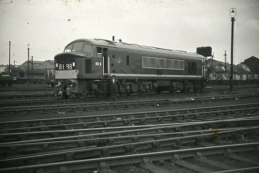 ORIGINAL BLACK & white slide of new D178 BR class 46 Peak diesel loco £ ...