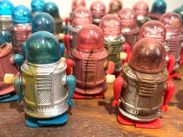 VINTAGE 1979 WIND Up Robots Lot Of 36 Hong Kong £79.99 - PicClick UK