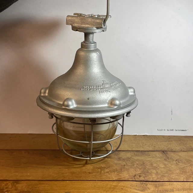 IMPRESSIVE LARGE VINTAGE Industrial GEC Blast Ceiling Lamp £155.00 ...