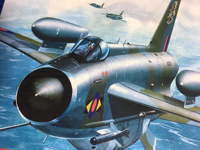 REVELL RAF EE Lightning model kit all complete 1:72 Revell Raf EE ...