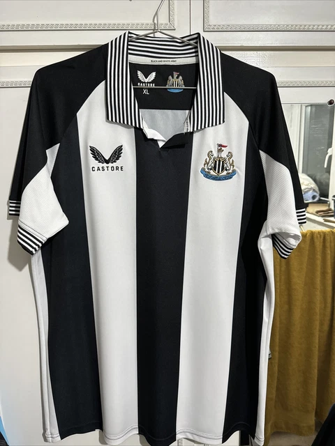 NEWCASTLE UNITED NUFC Limited Edition Retro Home Shirt Castore XL P2P ...