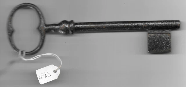 ANCIENNE GRANDE CLEF En Fer Xix Eme EUR 4,00 - PicClick FR
